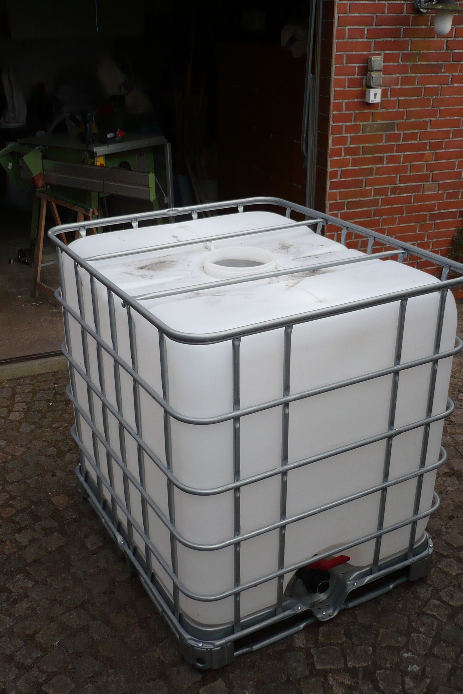 Aquaponics Bauanleitung | Fische unter dem Gemüse – Aquaponik